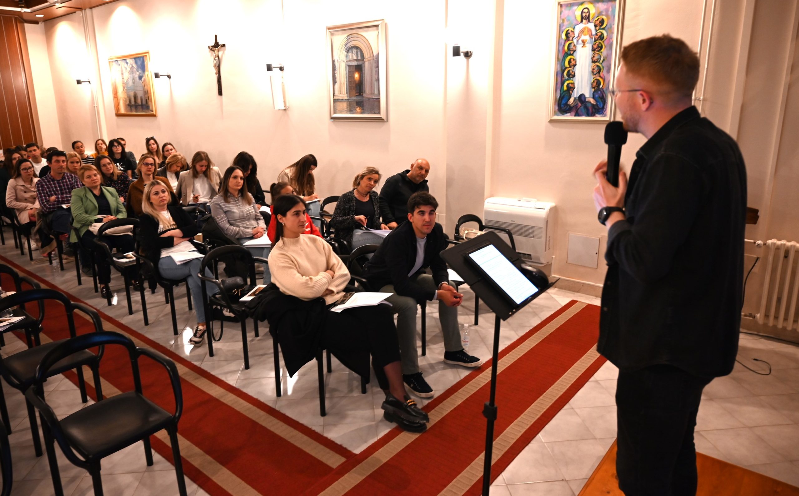 ZADAR: Damir Stojić i David Leskovar održali seminar o temi 'Teologija ...